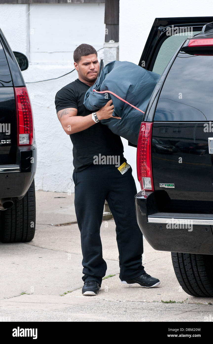 Ronnie Ortiz-Magro "Jersey Shore" Filming in New Jersey Seaside Heights ...