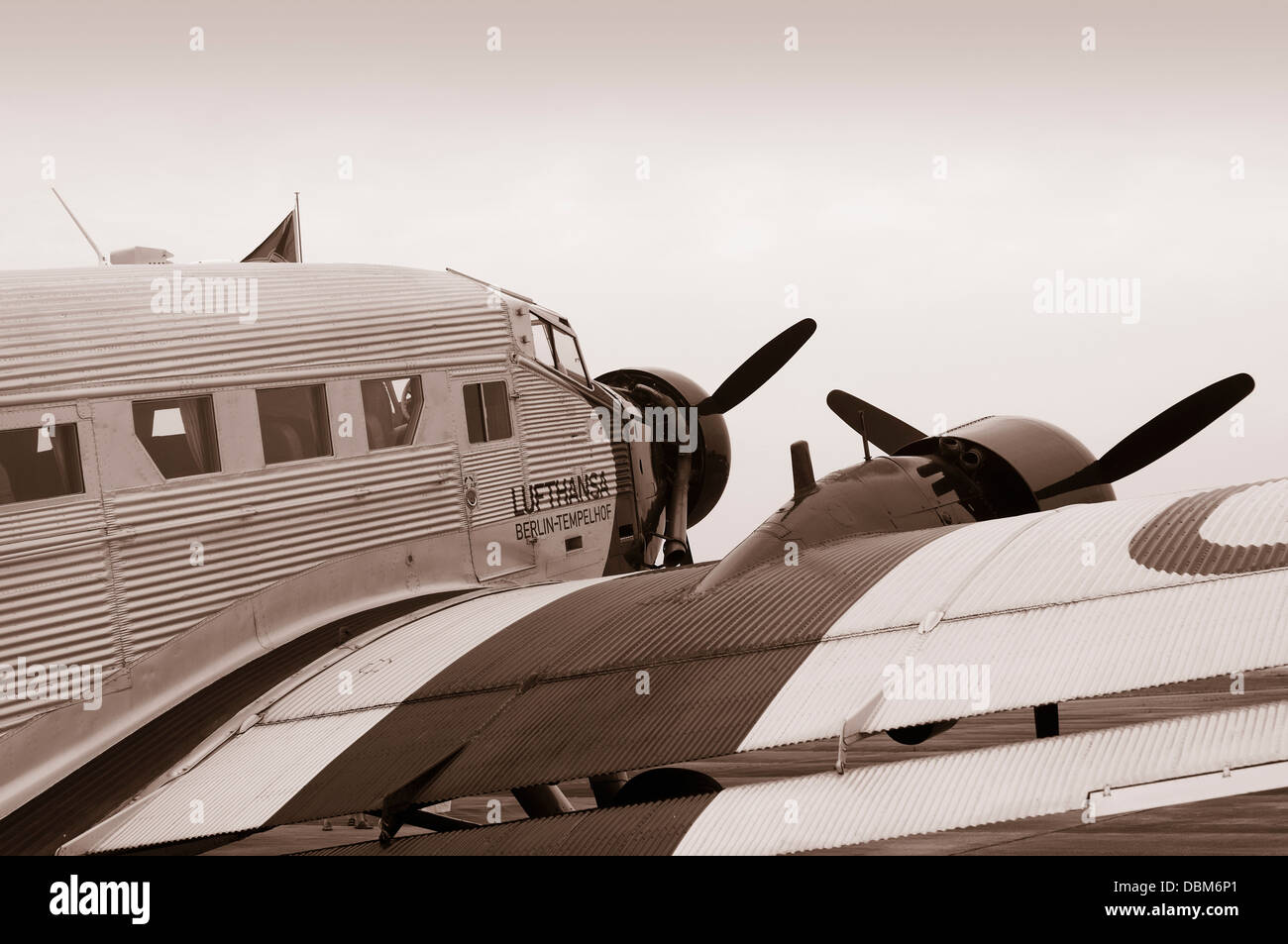 German passenger aircraft junkers ju hi-res stock photography and ...