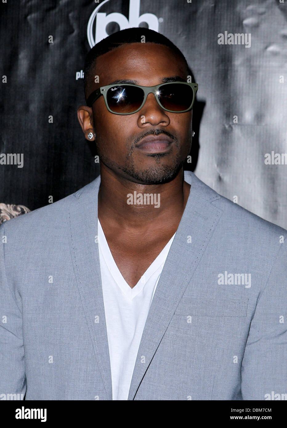 Ray J arrives at Gallery Nightclub qt Planet Hollywood Resort and ...
