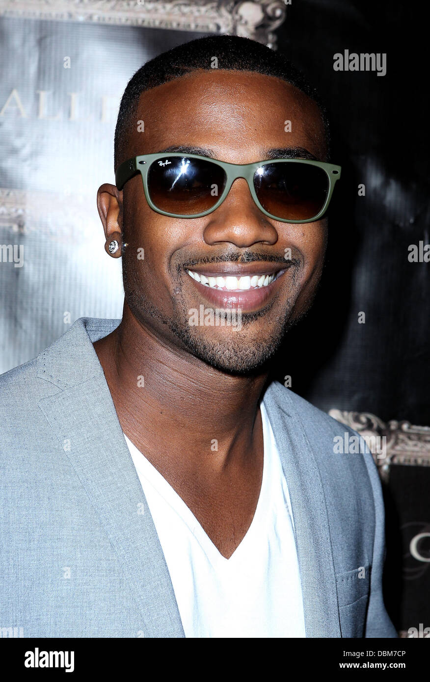 Ray J arrives at Gallery Nightclub qt Planet Hollywood Resort and ...