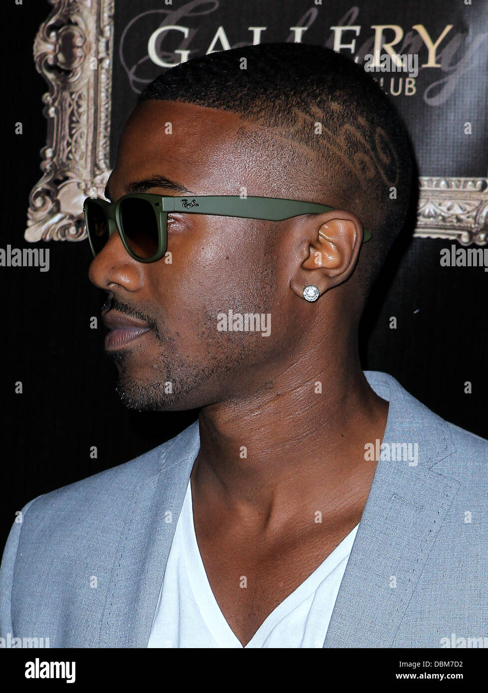 Ray J arrives at Gallery Nightclub qt Planet Hollywood Resort and ...
