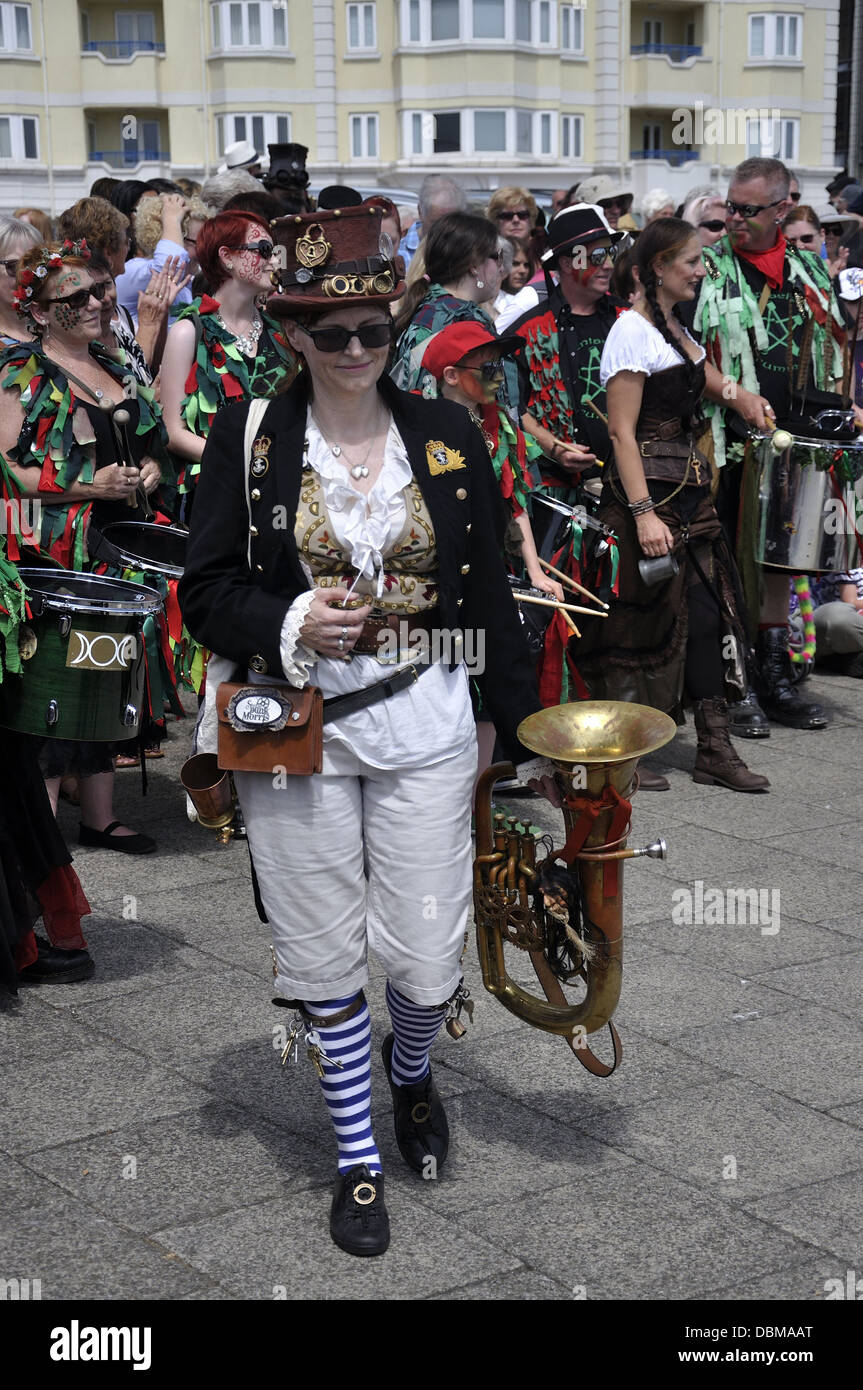 Morris band hi-res stock photography and images - Alamy