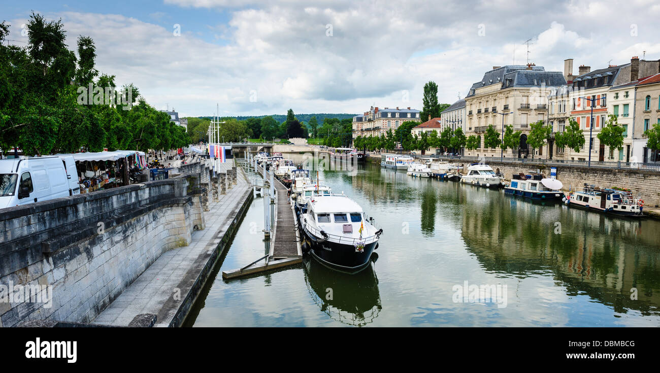 River meuse france hi-res stock photography and images - Alamy