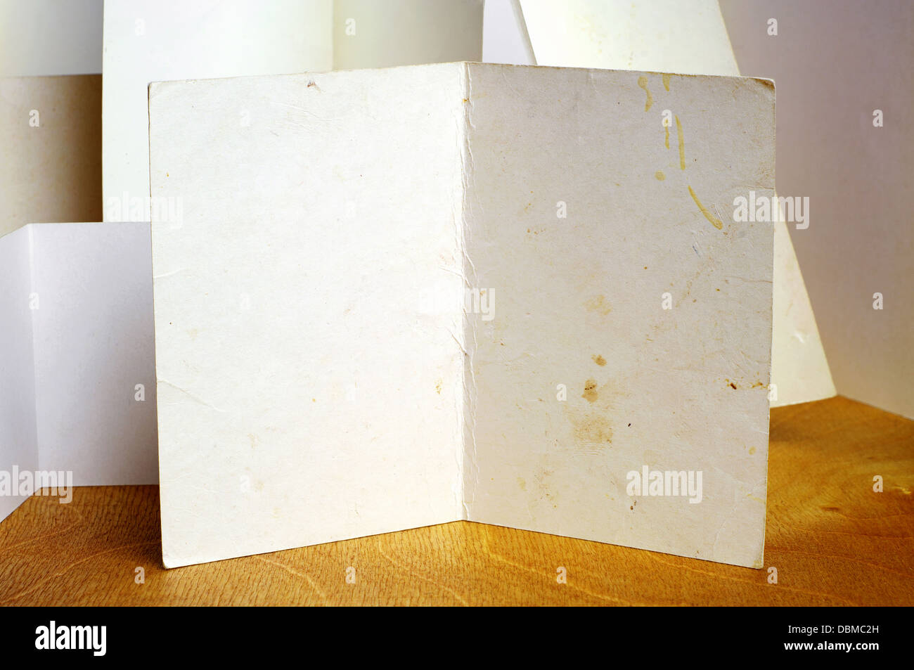 Reverse side of postcard hi-res stock photography and images - Alamy