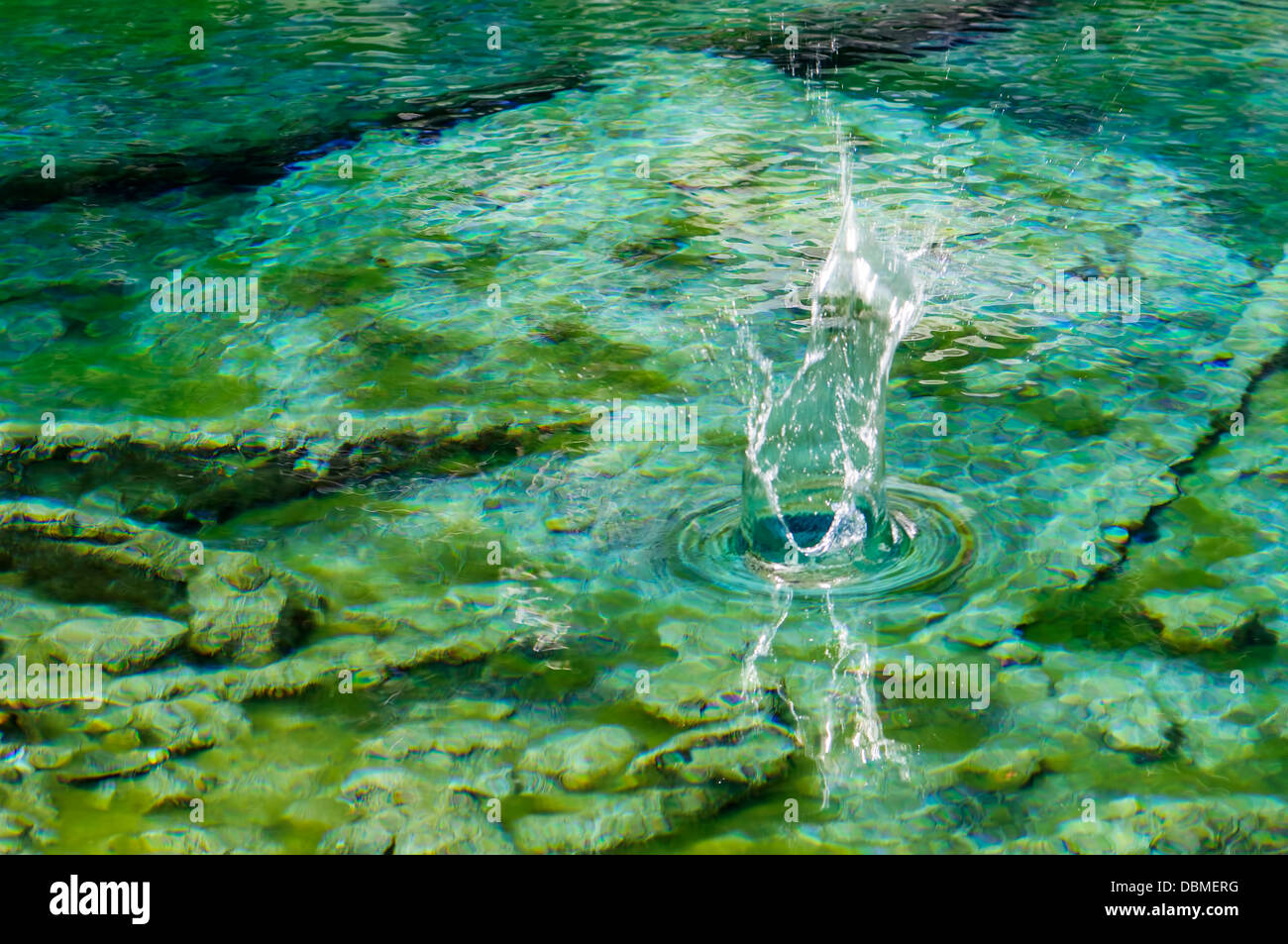 Water splash top view hi-res stock photography and images - Alamy
