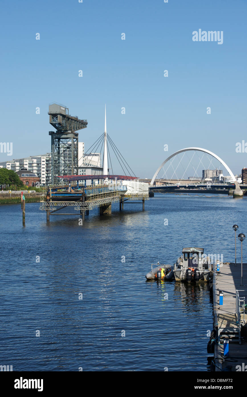 Bell's Bridge under restoration, River Clyde, Glasgow Stock Photo - Alamy