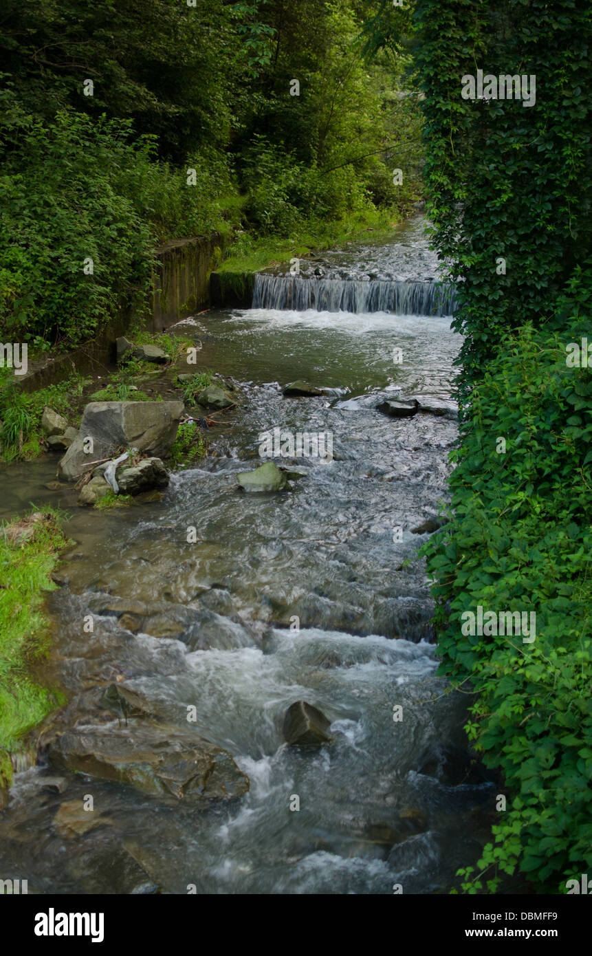 Little brook mountain waterfall hi-res stock photography and images - Alamy