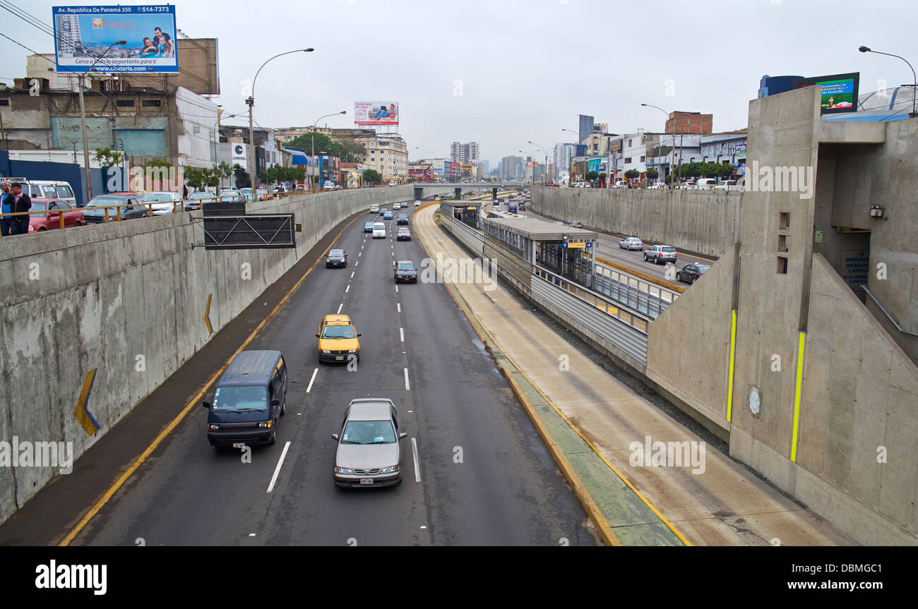 Lima highways hi-res stock photography and images - Alamy