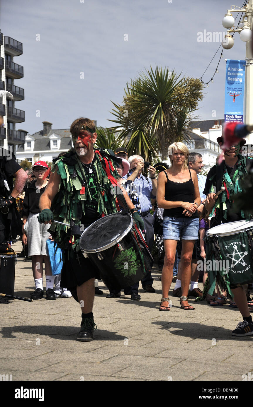 Pentacle drummer on one leg Stock Photo - Alamy