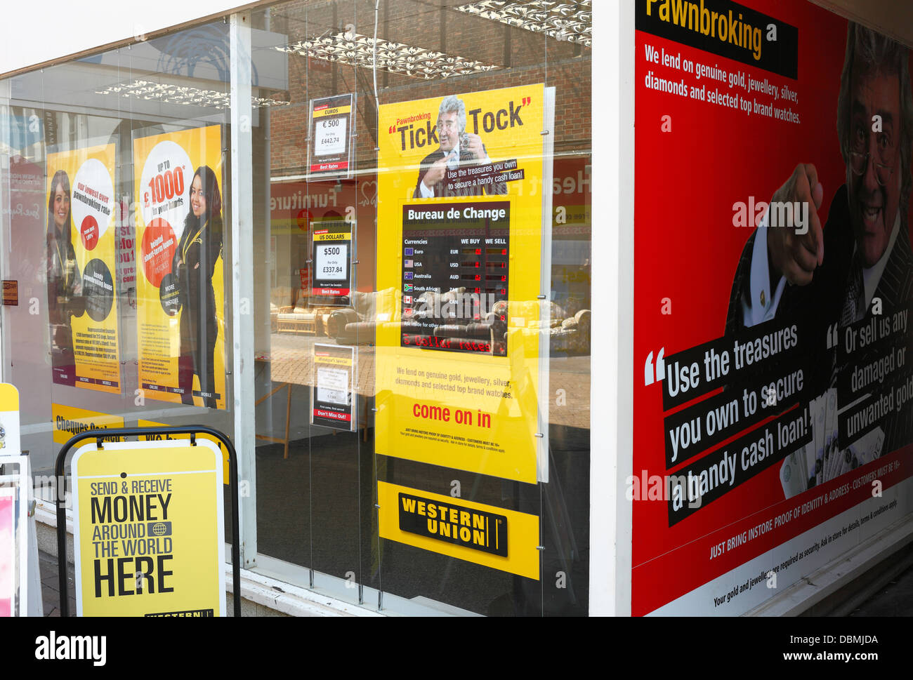 Money exchange and shop hi-res stock photography and images - Alamy
