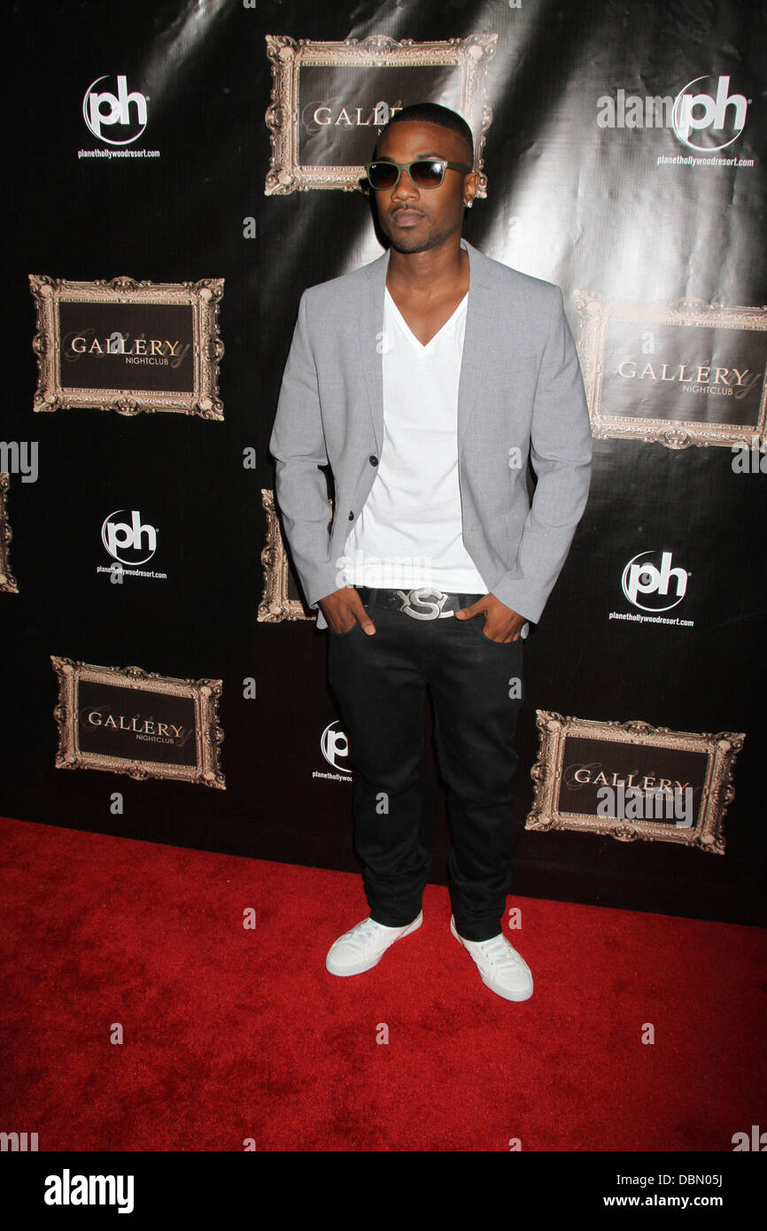 Ray J arrives at Gallery Nightclub at Planet Hollywood Resort and ...