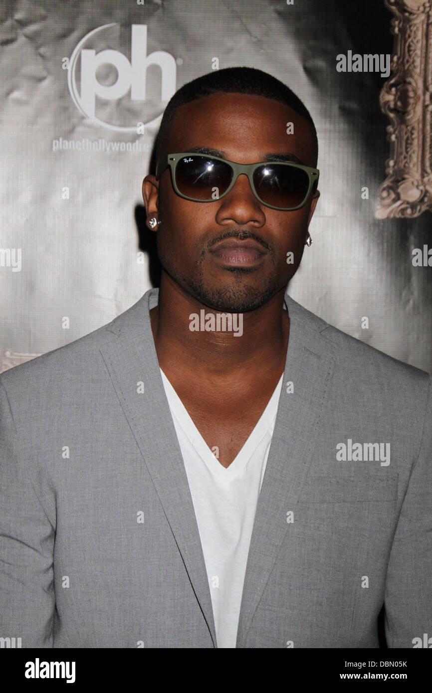 Ray J arrives at Gallery Nightclub at Planet Hollywood Resort and ...
