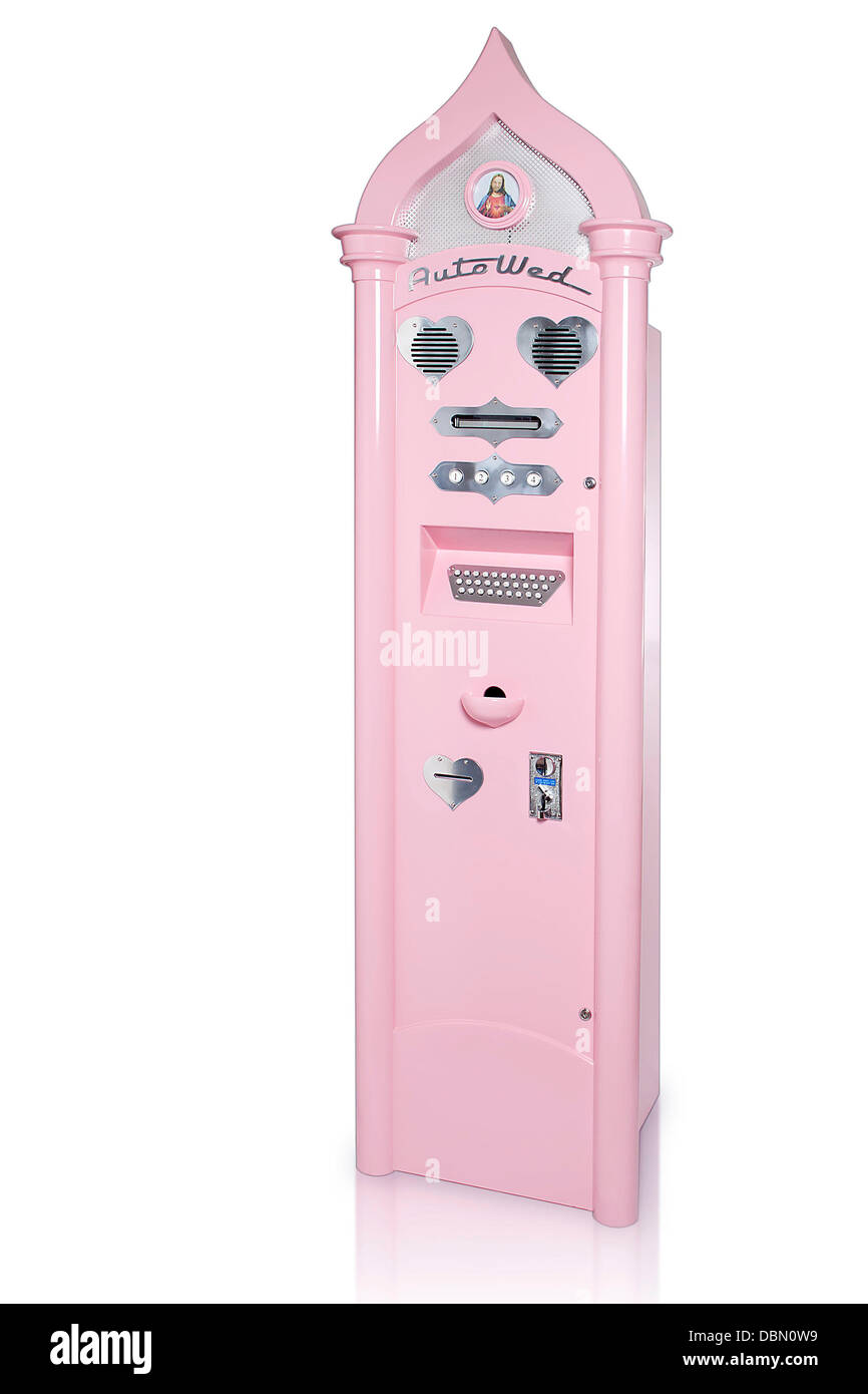 AUTOMATIC WEDDING MACHINE Impulsive couples wanting to get hitched can ...