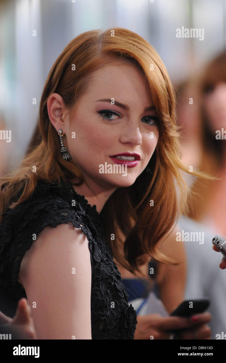 Emma Stone World premiere of 'Crazy, Stupid, Love' held at the Ziegfeld ...