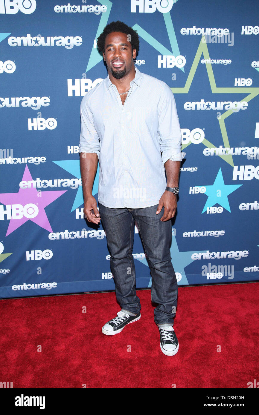 Dhani Jones High Resolution Stock Photography and Images - Alamy