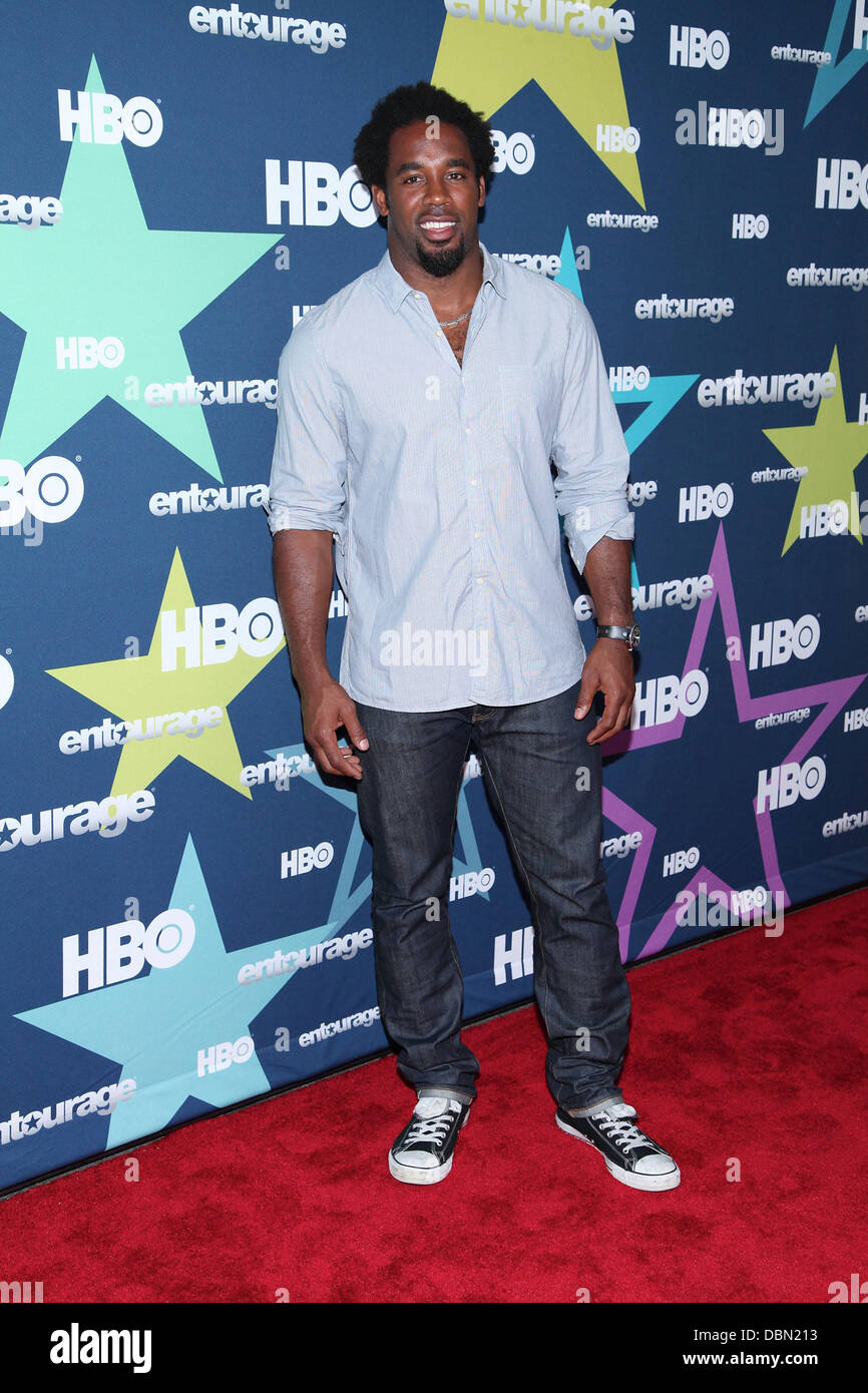 Dhani Jones High Resolution Stock Photography and Images - Alamy