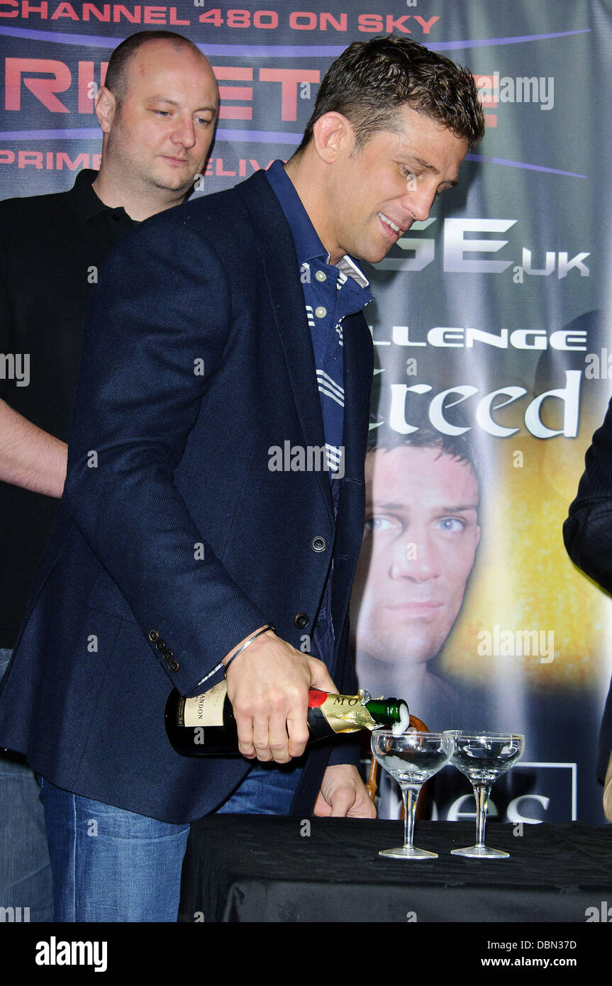 Alex Reid Alex Reid and Jason Barrett announce their forthcoming MMA ...