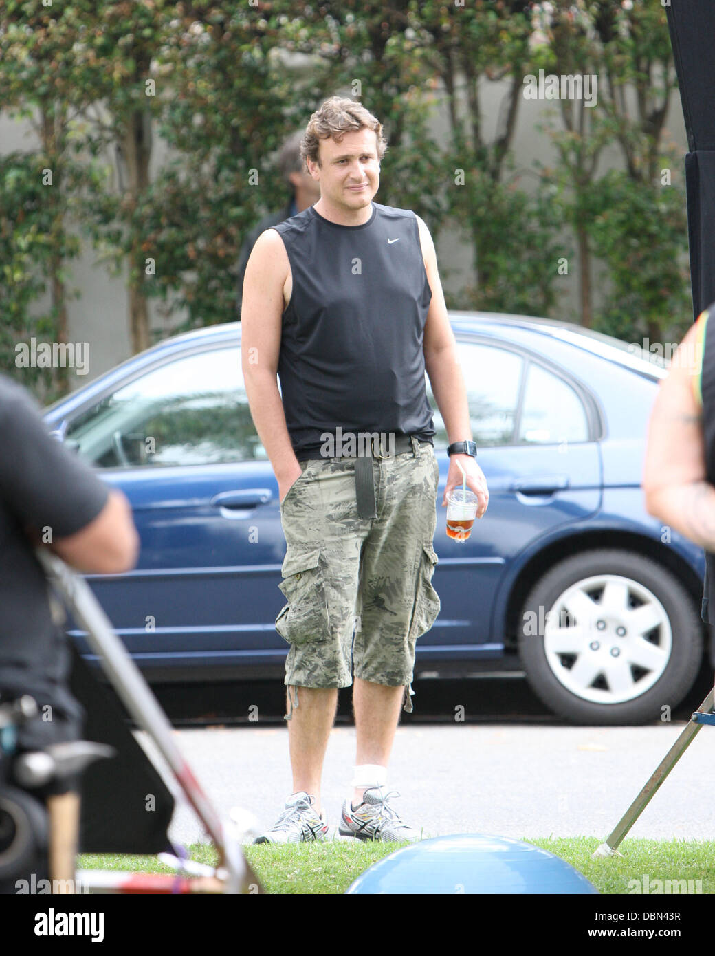 Jason Segel shooting a workout scene in a Santa Monica park while on ...