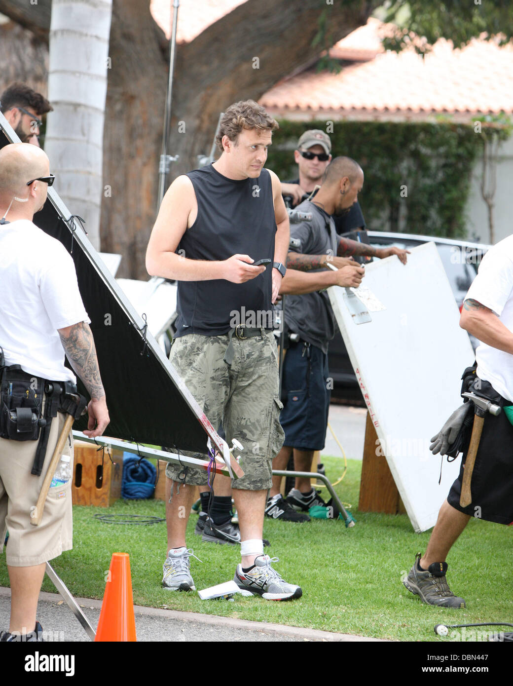 Jason Segel shooting a workout scene in a Santa Monica park while on ...