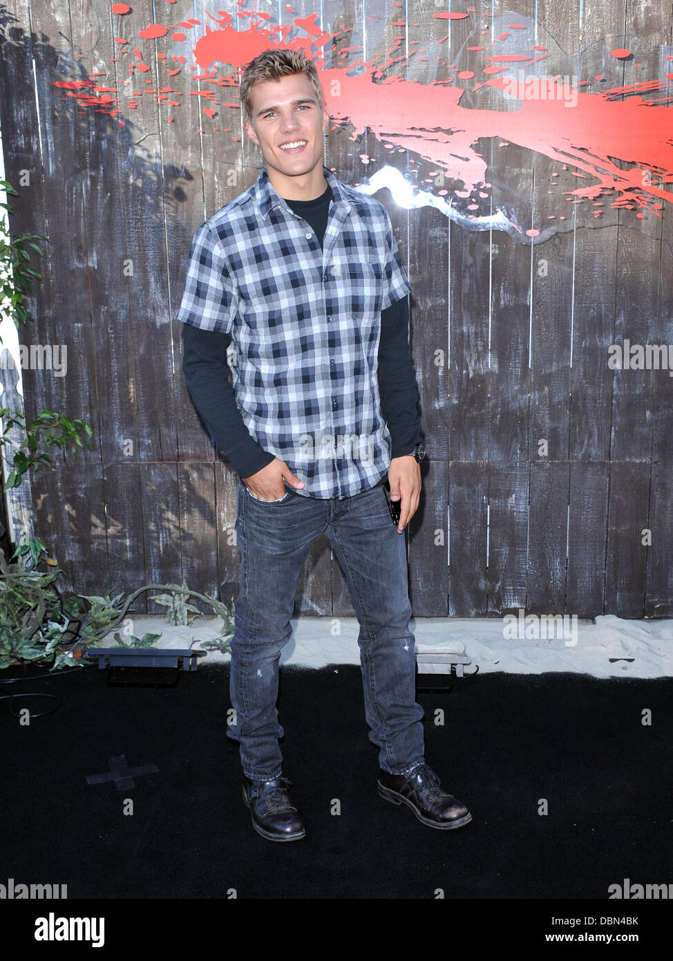 Chris zylka los angeles hi-res stock photography and images - Alamy