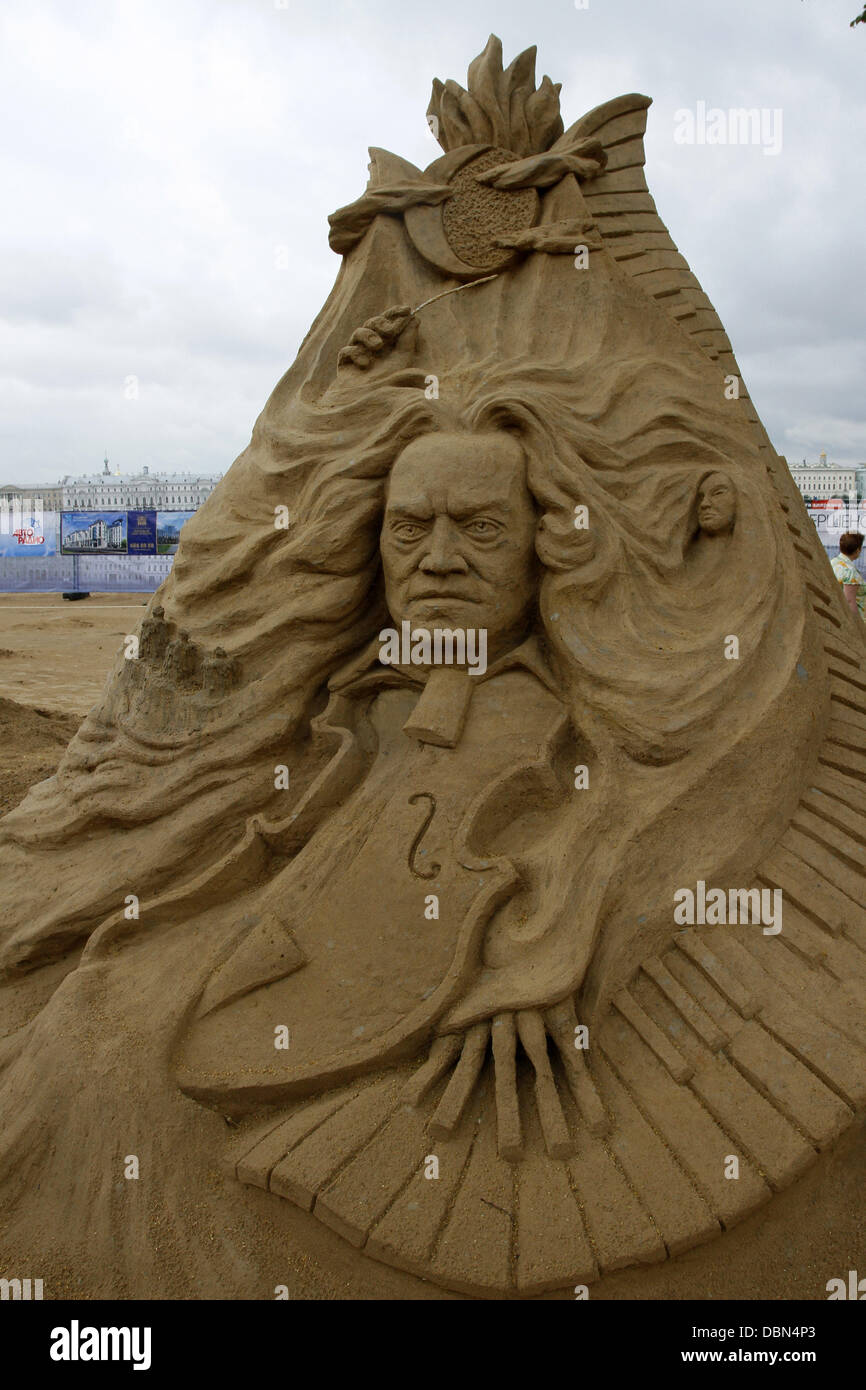 The world's most epic sandcastle contest The Sand Sculpture ...