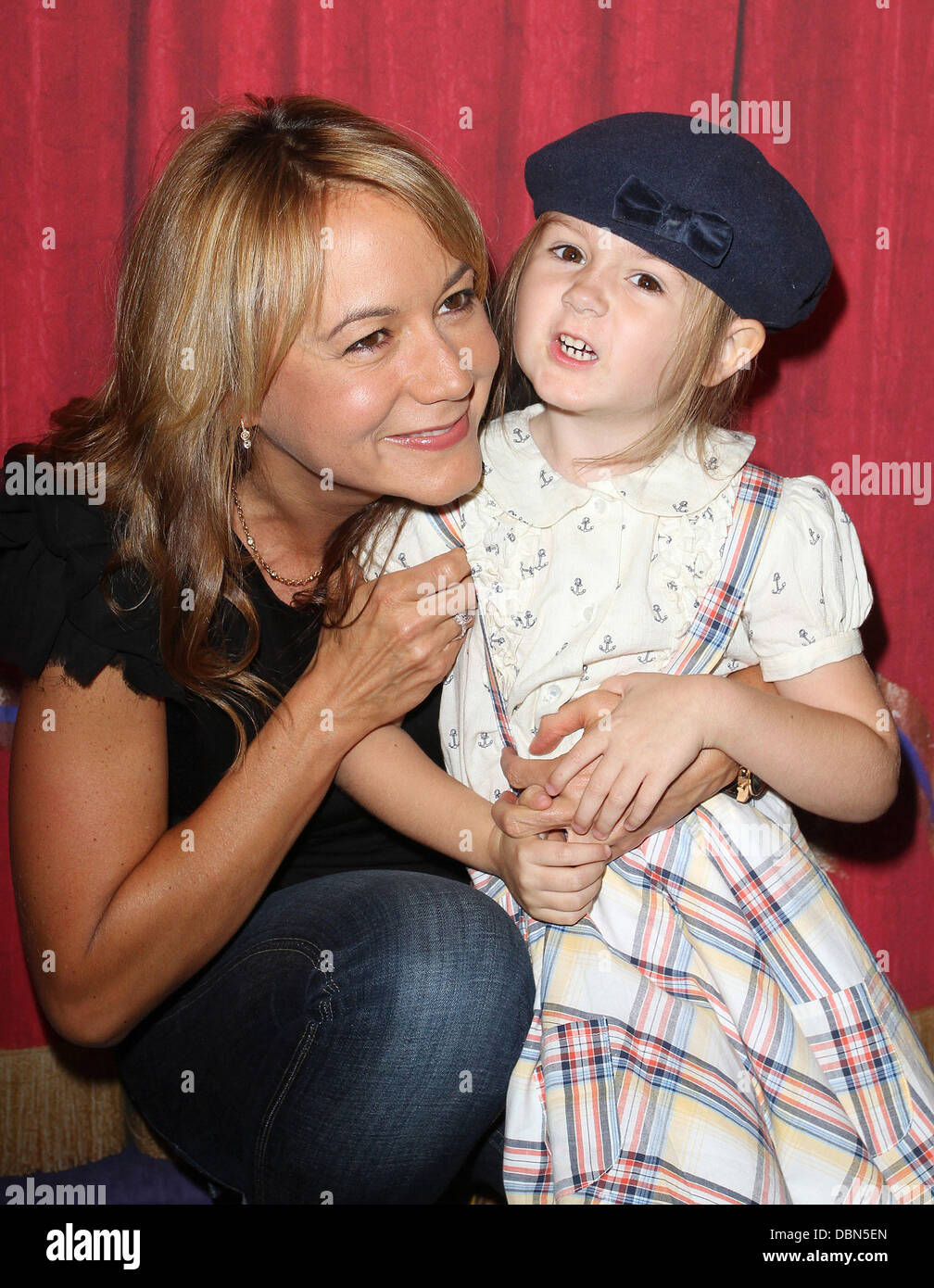 Megyn Price and her Daughter Grace Los Angeles premiere of 'Fully ...