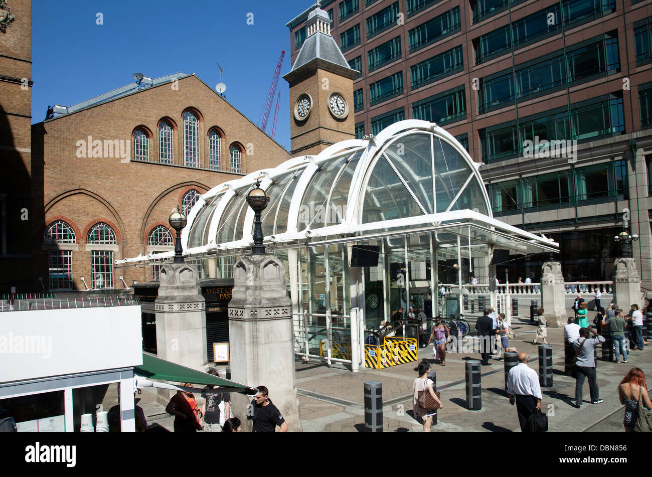 Liverpool Station Exit / Entrance - London UK Stock Photo - Alamy