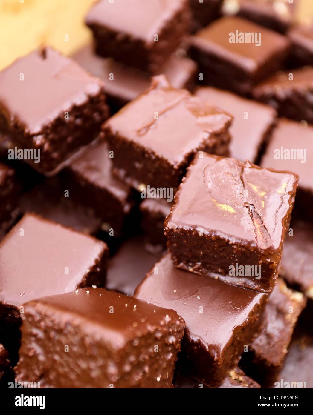 Dark chocolate cube cubes food hi-res stock photography and images - Alamy