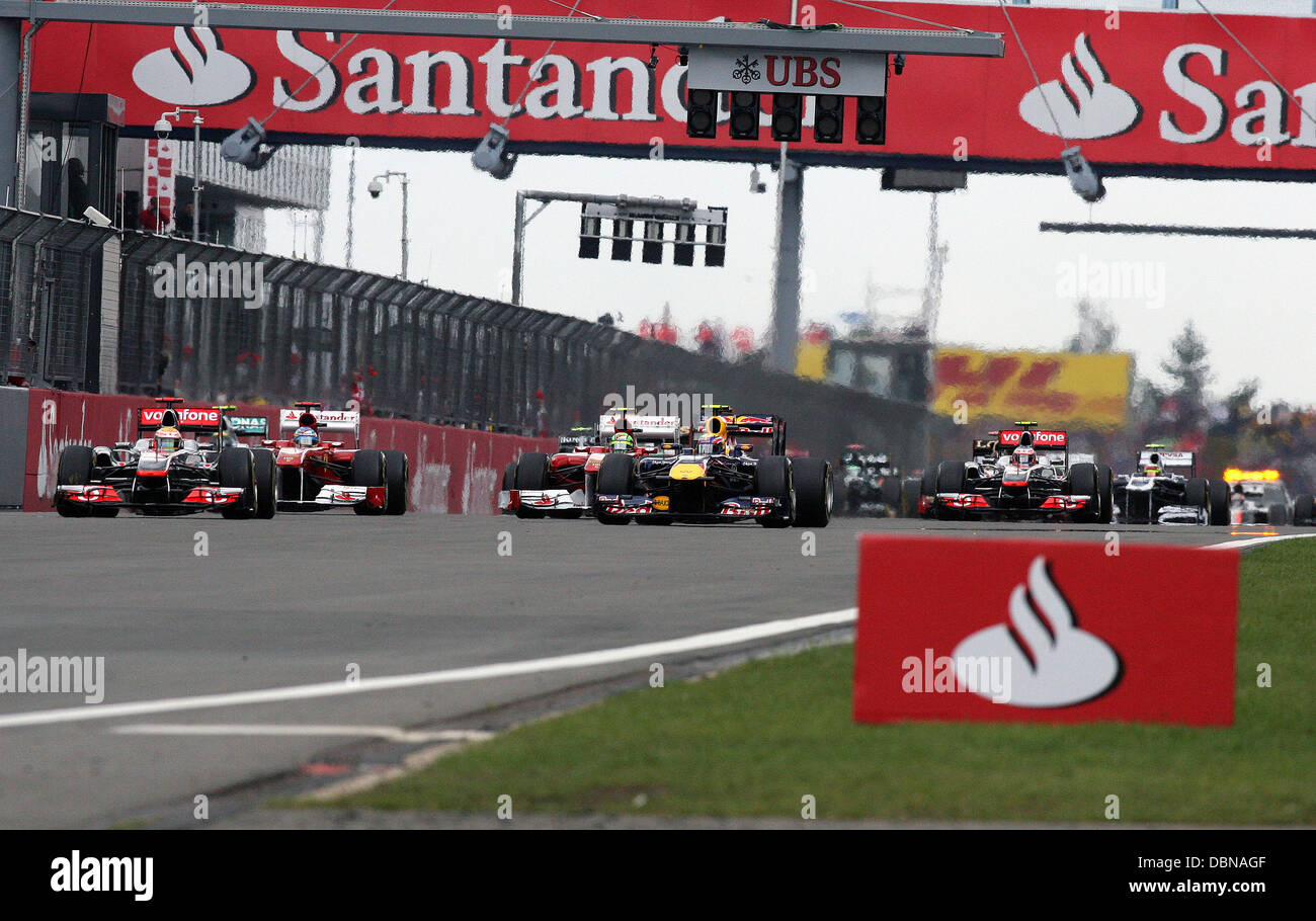 Formula 1 grand prix starting line hi-res stock photography and images ...