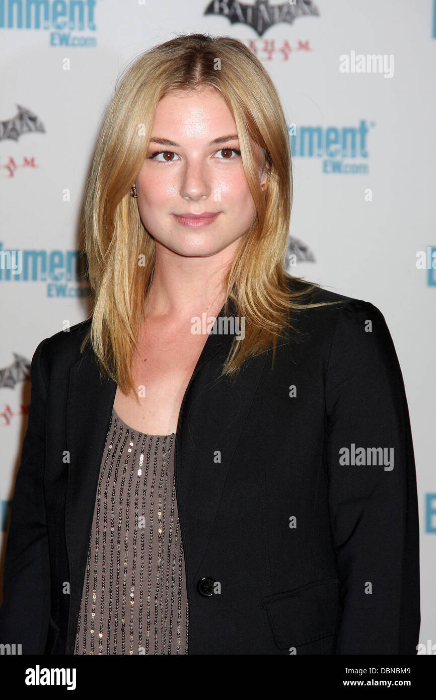 Emily Van Camp Comic-Con 2011 Day 4 - Entertainment Weekly Party ...
