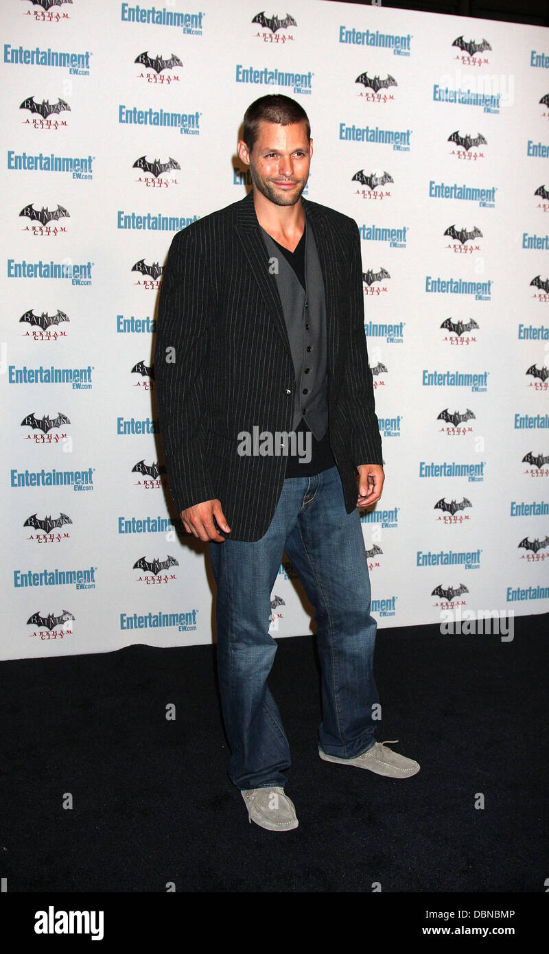 Justin Bruening Comic-Con 2011 Day 4 - Entertainment Weekly Party ...