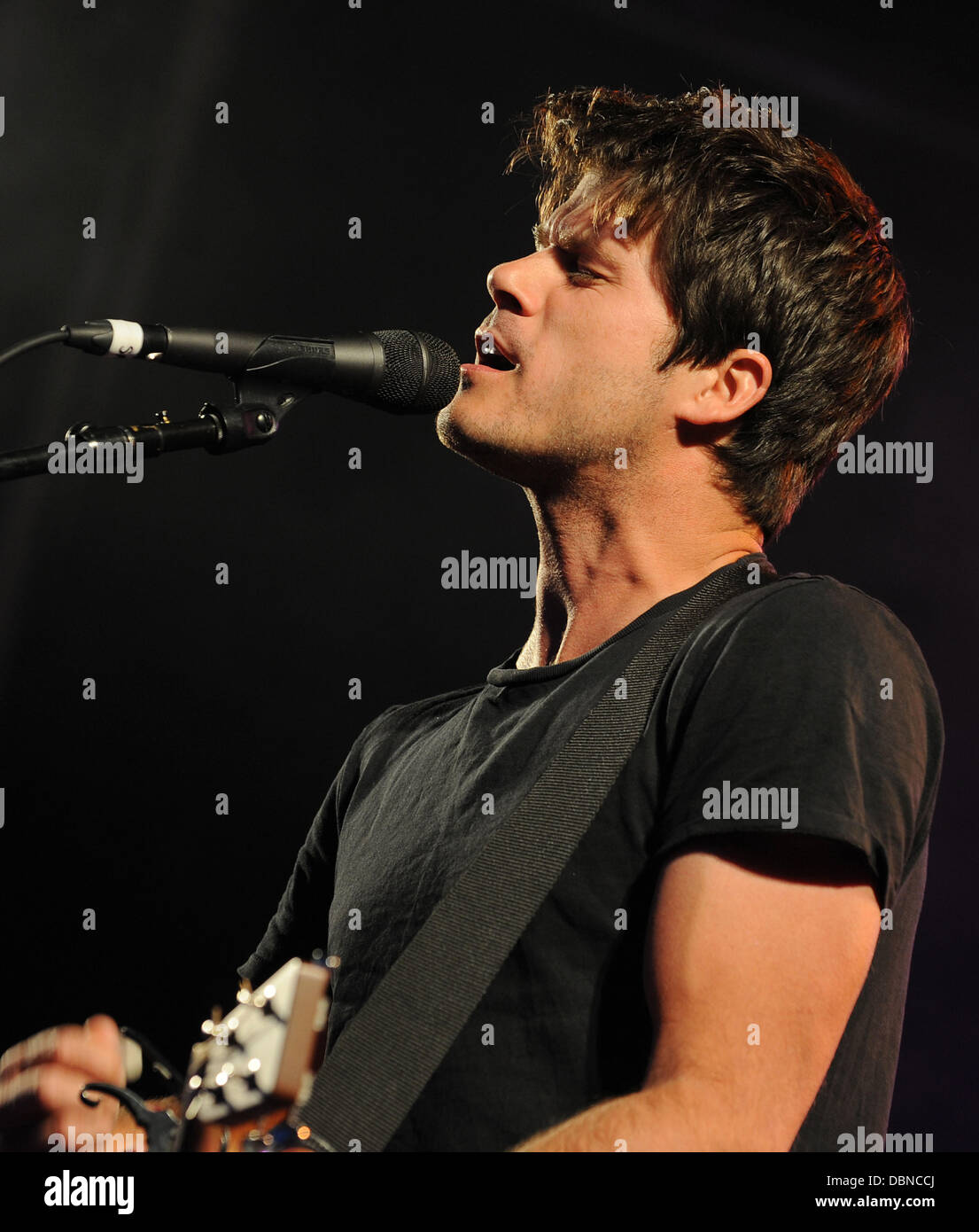 Seth lakeman hi-res stock photography and images - Alamy