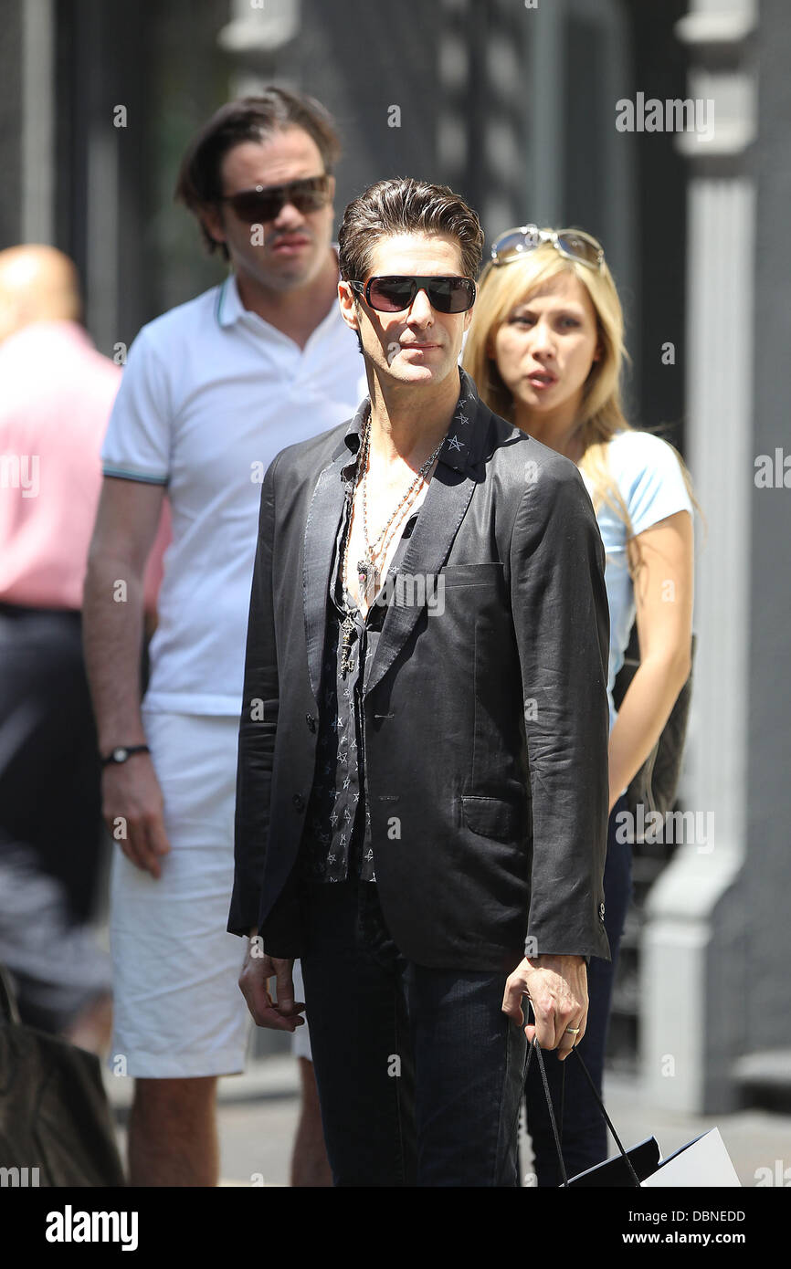 Jane's Addiction frontman Perry Farrell and his wife Etty Lau Farrell ...