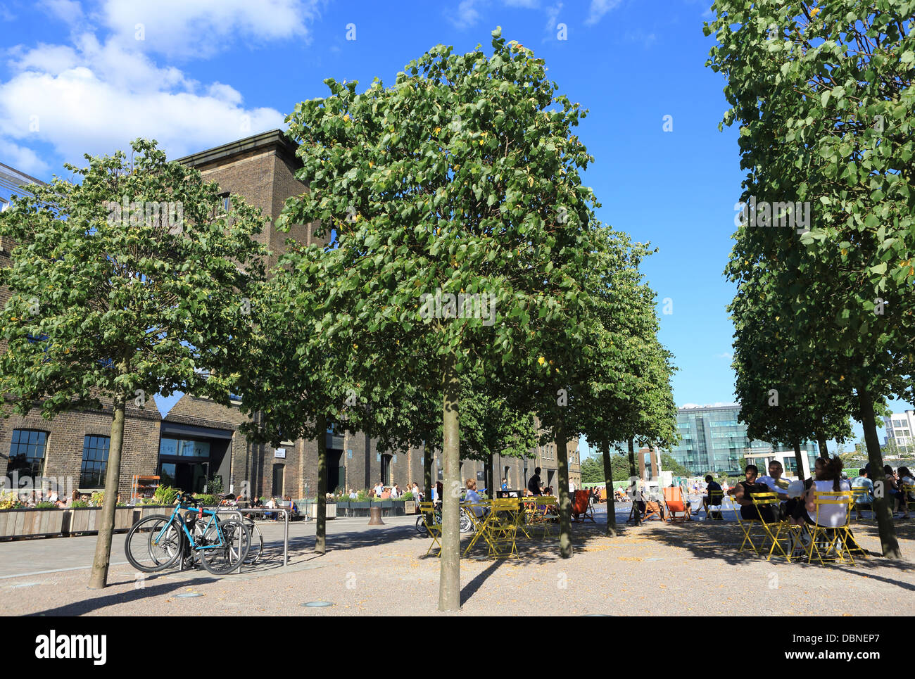 Granary square king's cross hi-res stock photography and images - Alamy