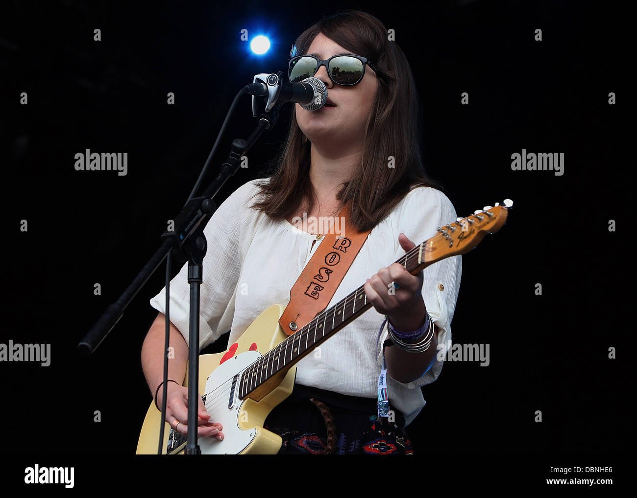 Caitlin rose singer hi-res stock photography and images - Alamy