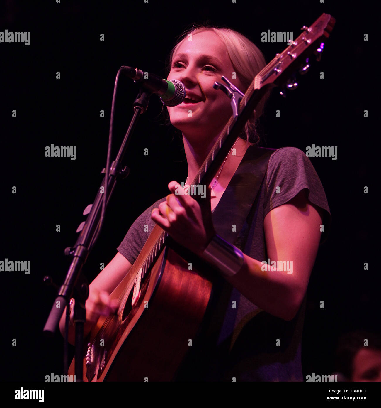 Laura marling with guitar hi-res stock photography and images - Alamy