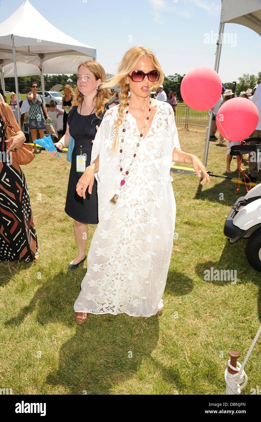 Rachel Zoe Super Saturday 14 to benefit the Ovarian Cancer Research ...