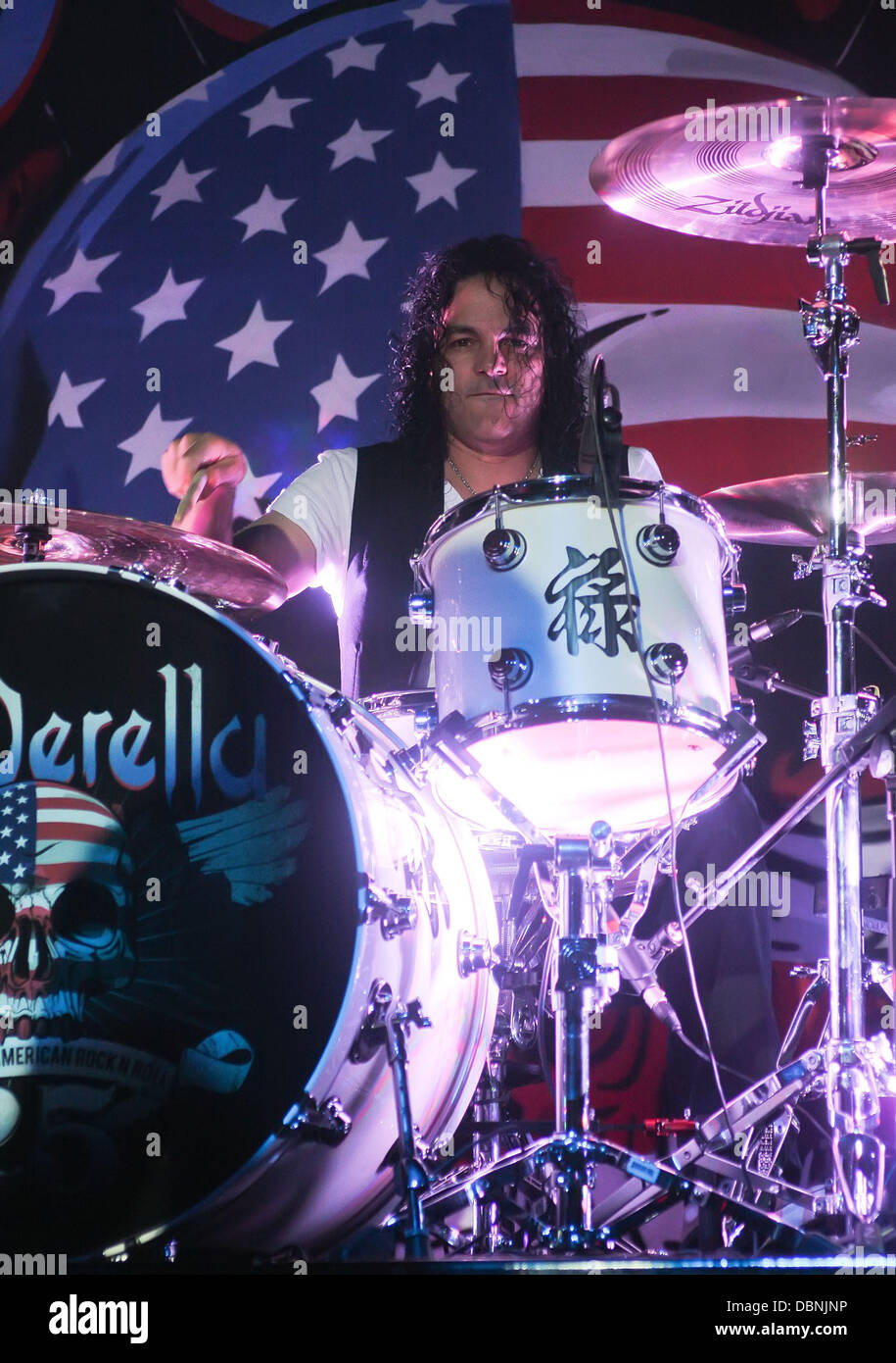 Coury hi-res stock photography and images - Alamy