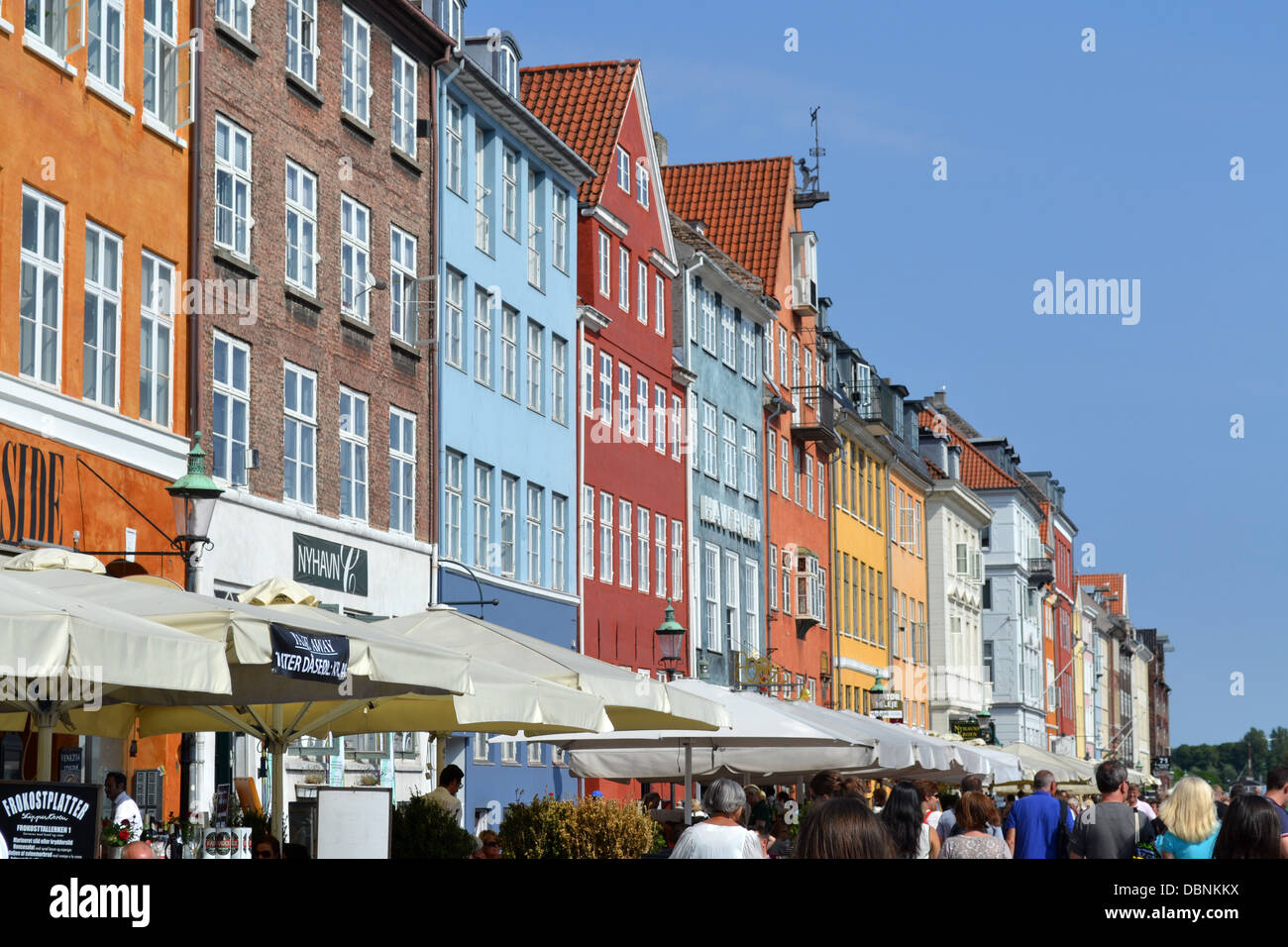 Colourful buildings, Nyhavn Street, Copenhagen, Denmark Stock Photo - Alamy
