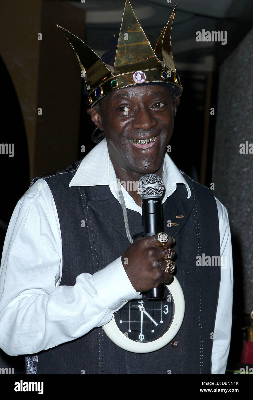 Flavor Flav signs copies of his new book 'Flavor Flav: The Icon The ...