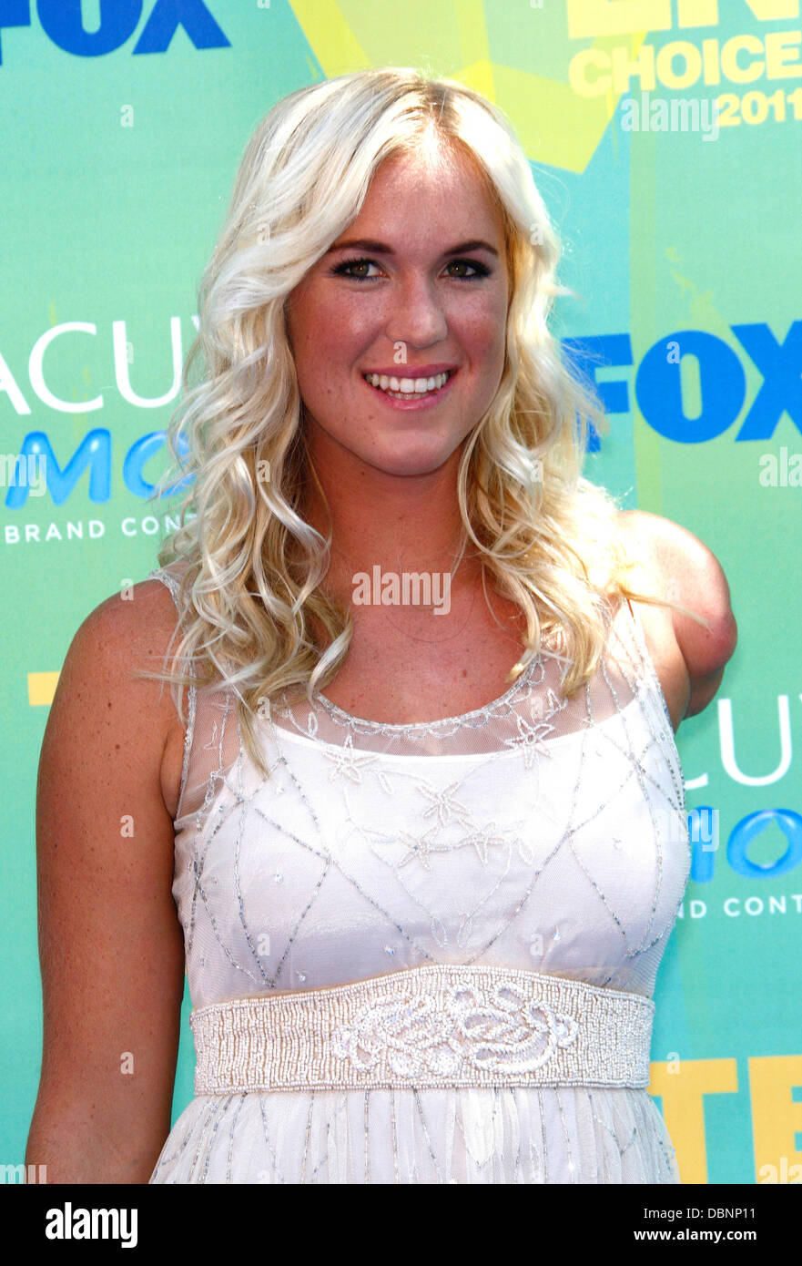 Bethany Hamilton 2011 Teen Choice Awards held at Gibson Amphitheatre ...