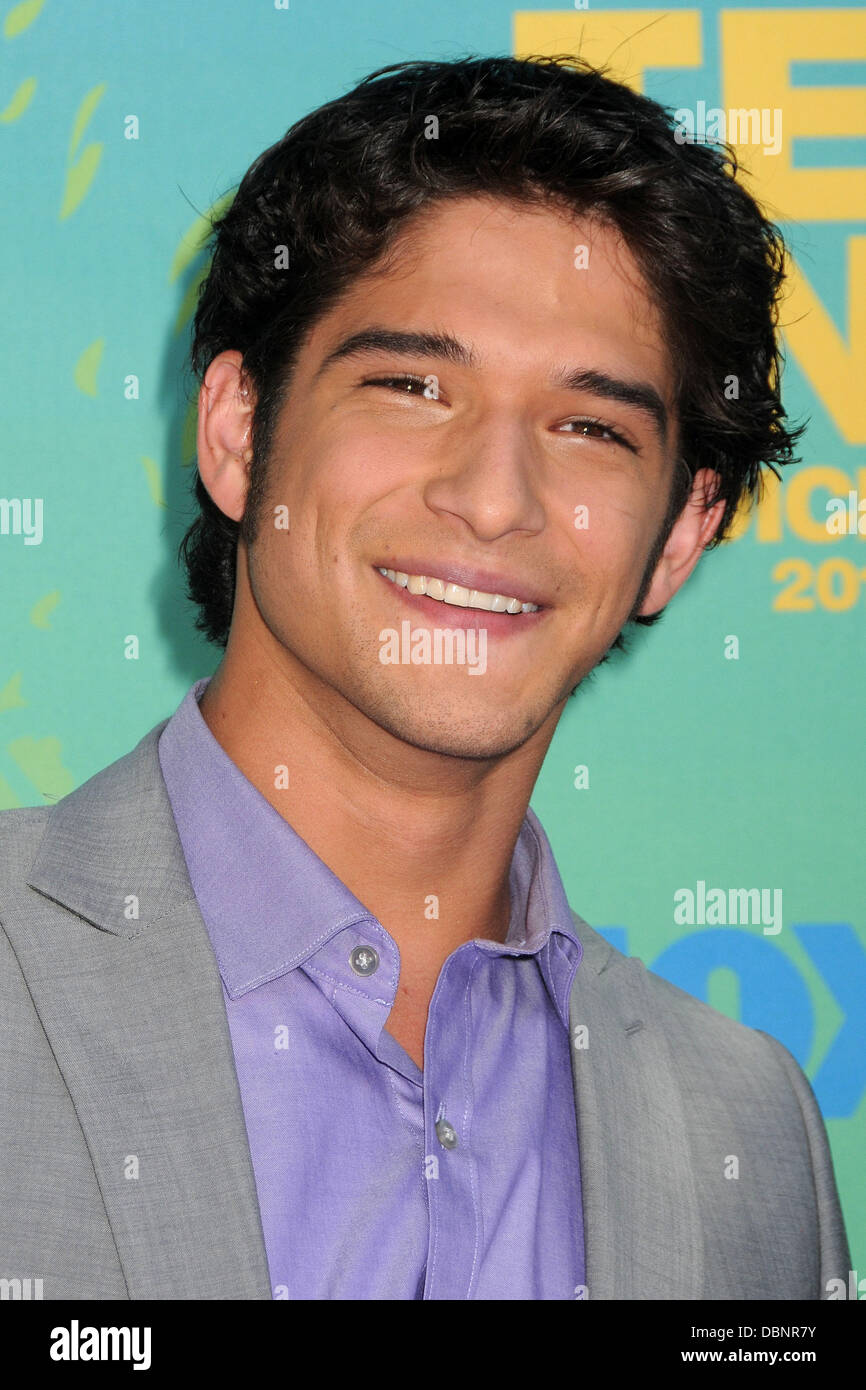 Tyler Posey 2011 Teen Choice Awards held at Gibson Amphitheatre - Arrivals Universal City ...