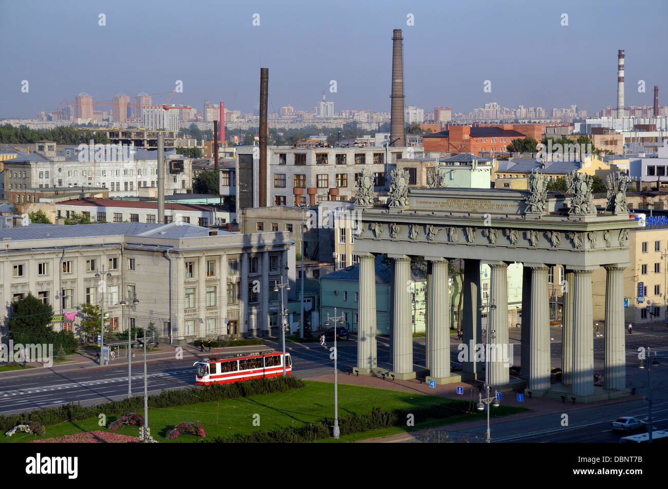 The moscow triumphal gate hi-res stock photography and images - Alamy