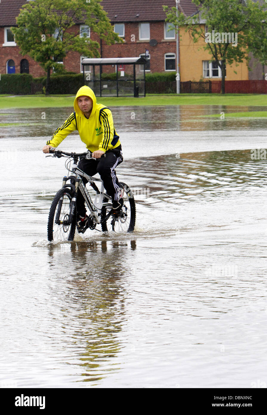 Flash floods have hit Fife, Scotland, with water threatening homes and ...