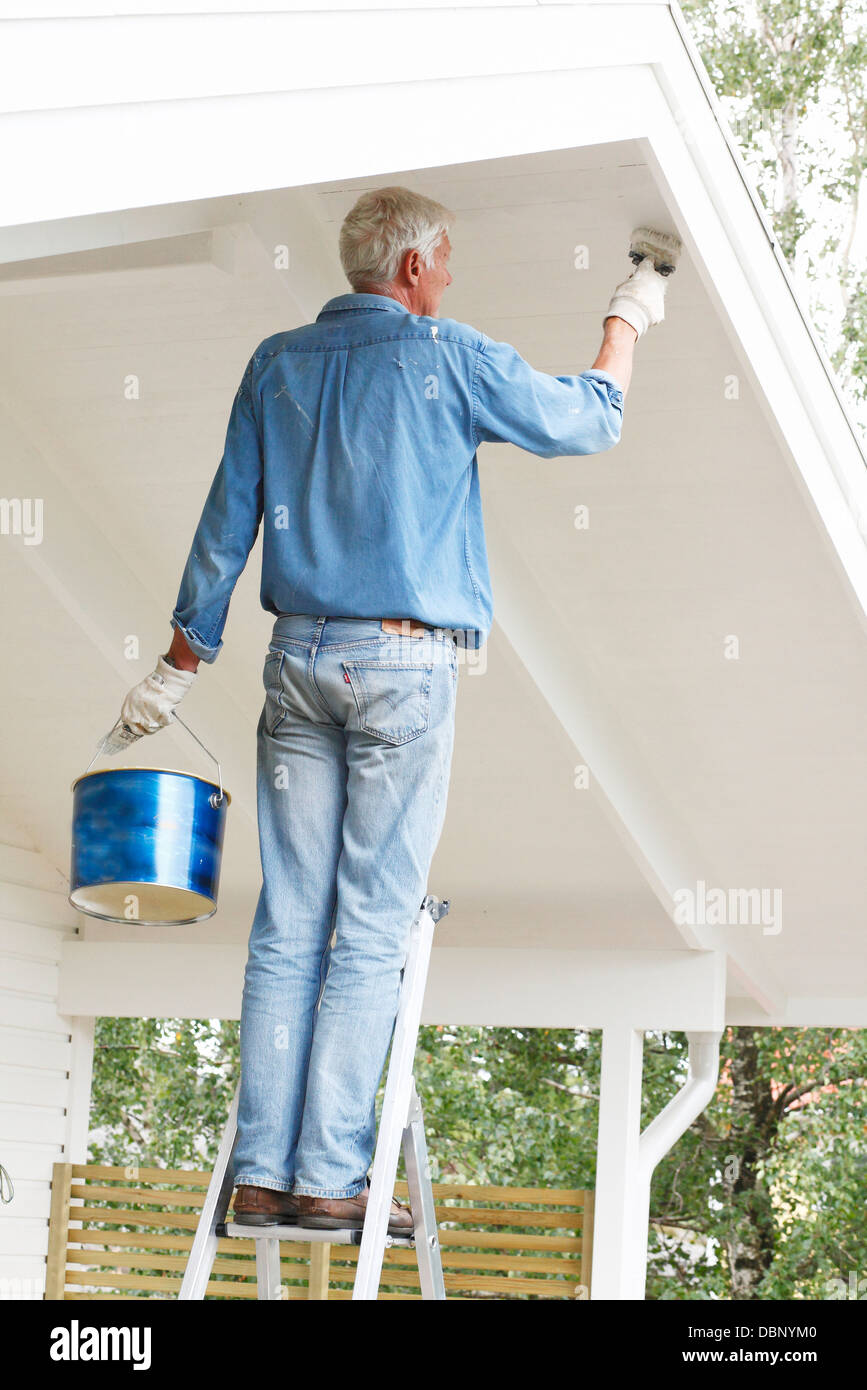Painting of man with bucket hi-res stock photography and images - Alamy