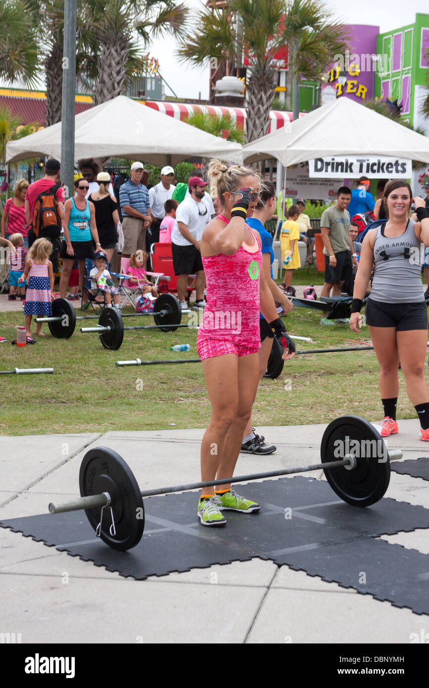 Female Crossfit Competition Stock Photo - Alamy