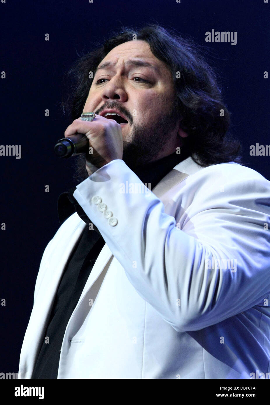 Nakia Reynoso 'The Voice' live on tour at the MGM Grand Garden Arena ...