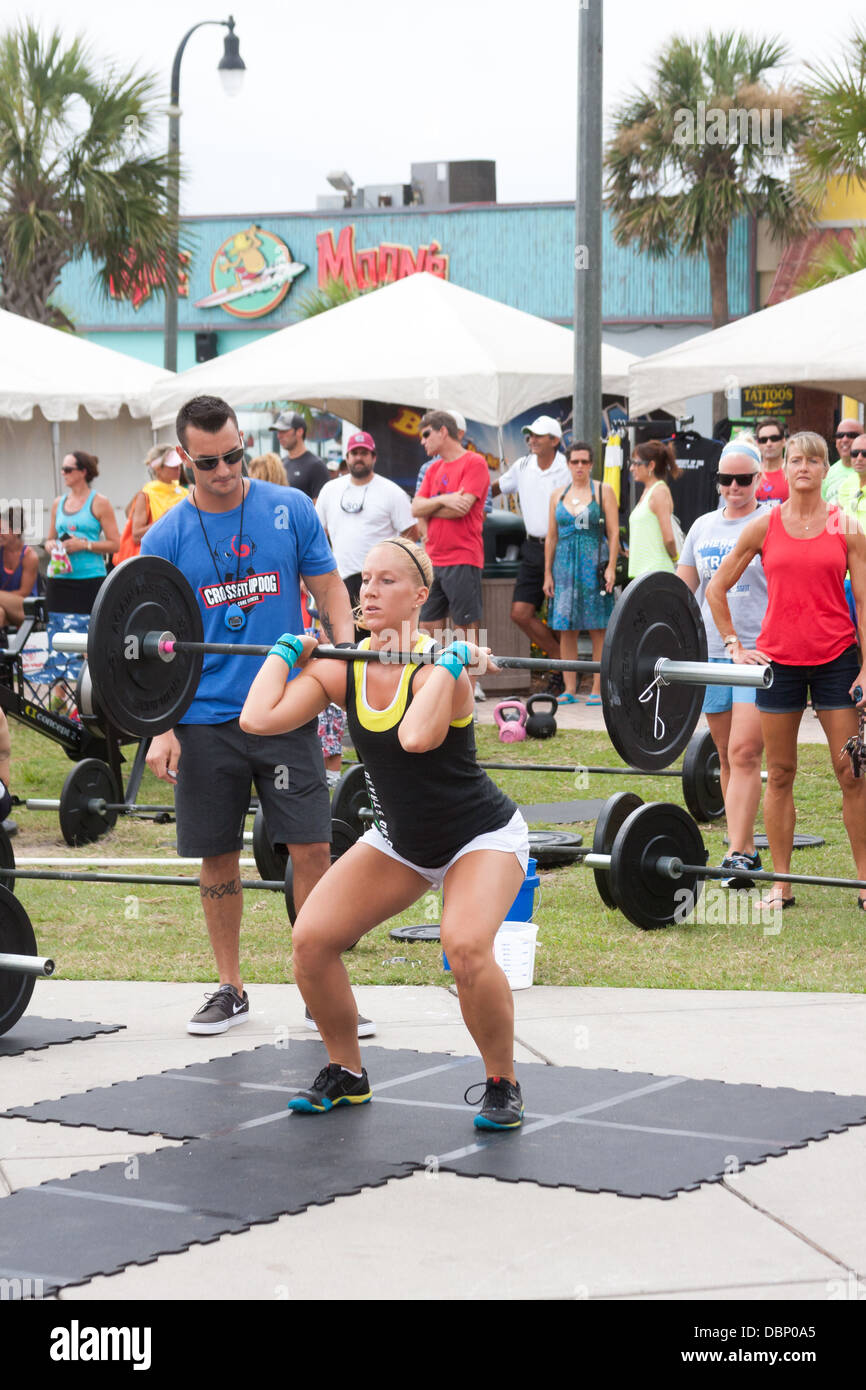 Female Crossfit Competition Stock Photo - Alamy