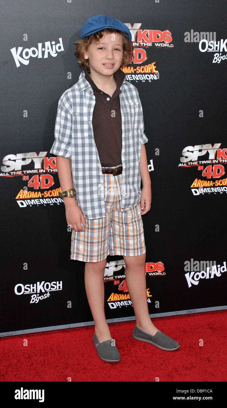 2018 Maxim Knight 11 Maxim Knight Stock Pictures, Editorial Images And