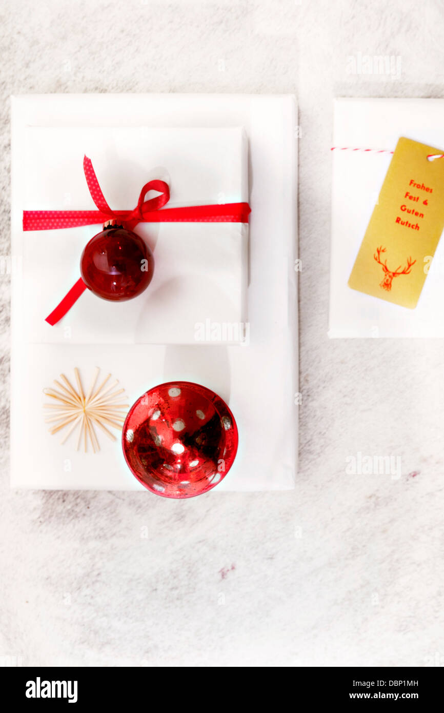 Christmas gift boxes close hi-res stock photography and images - Alamy